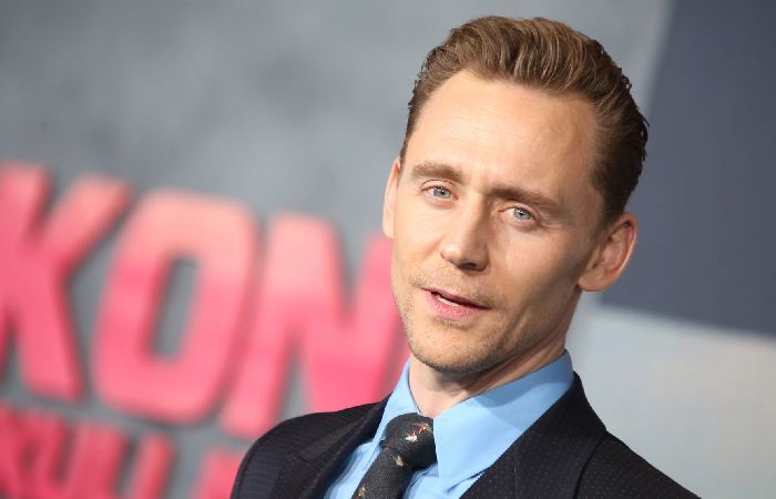 Top 15 Hairstyles for Triangular Face Shape Male Celebrities- 2024